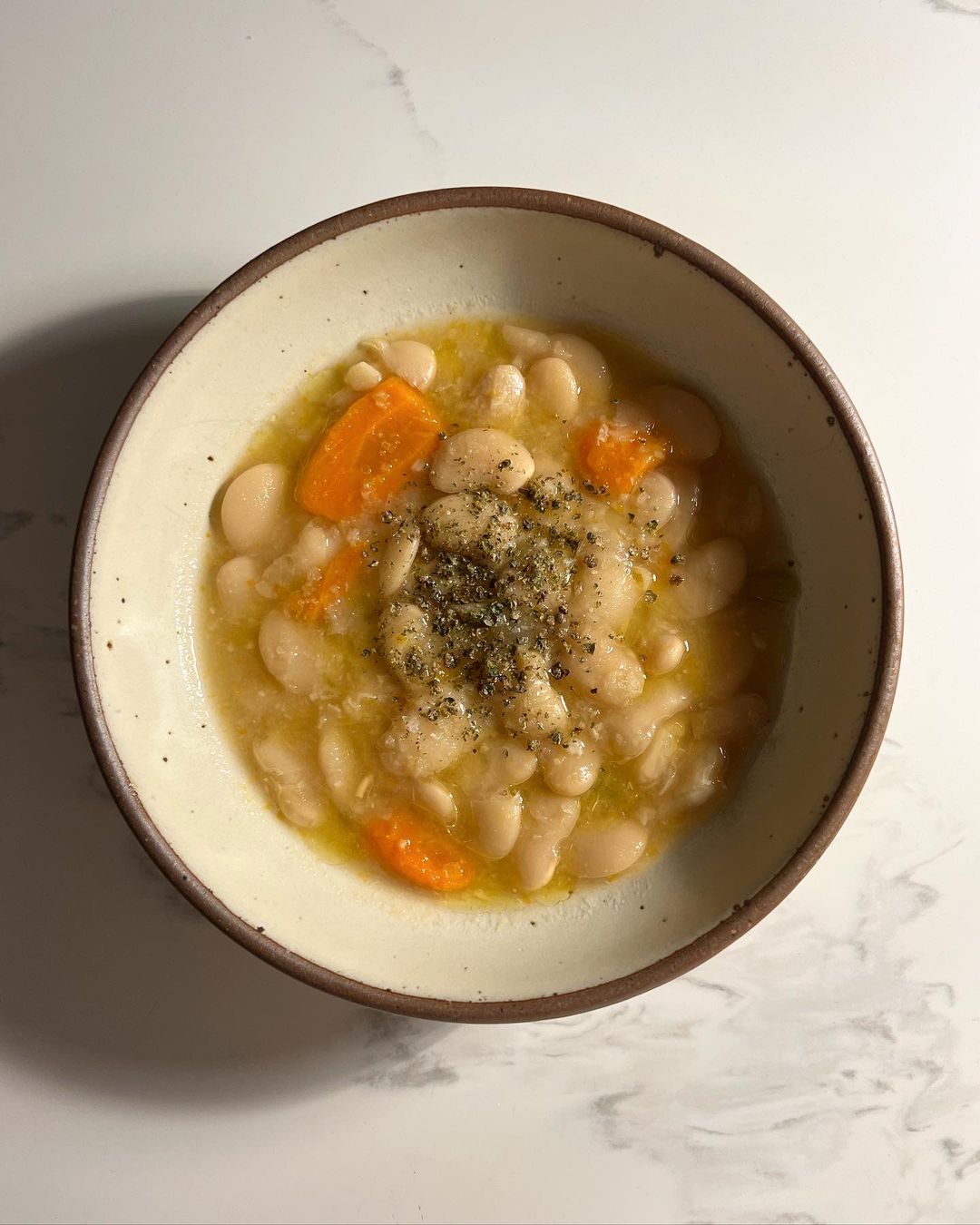 simple roman fagioli (beans)