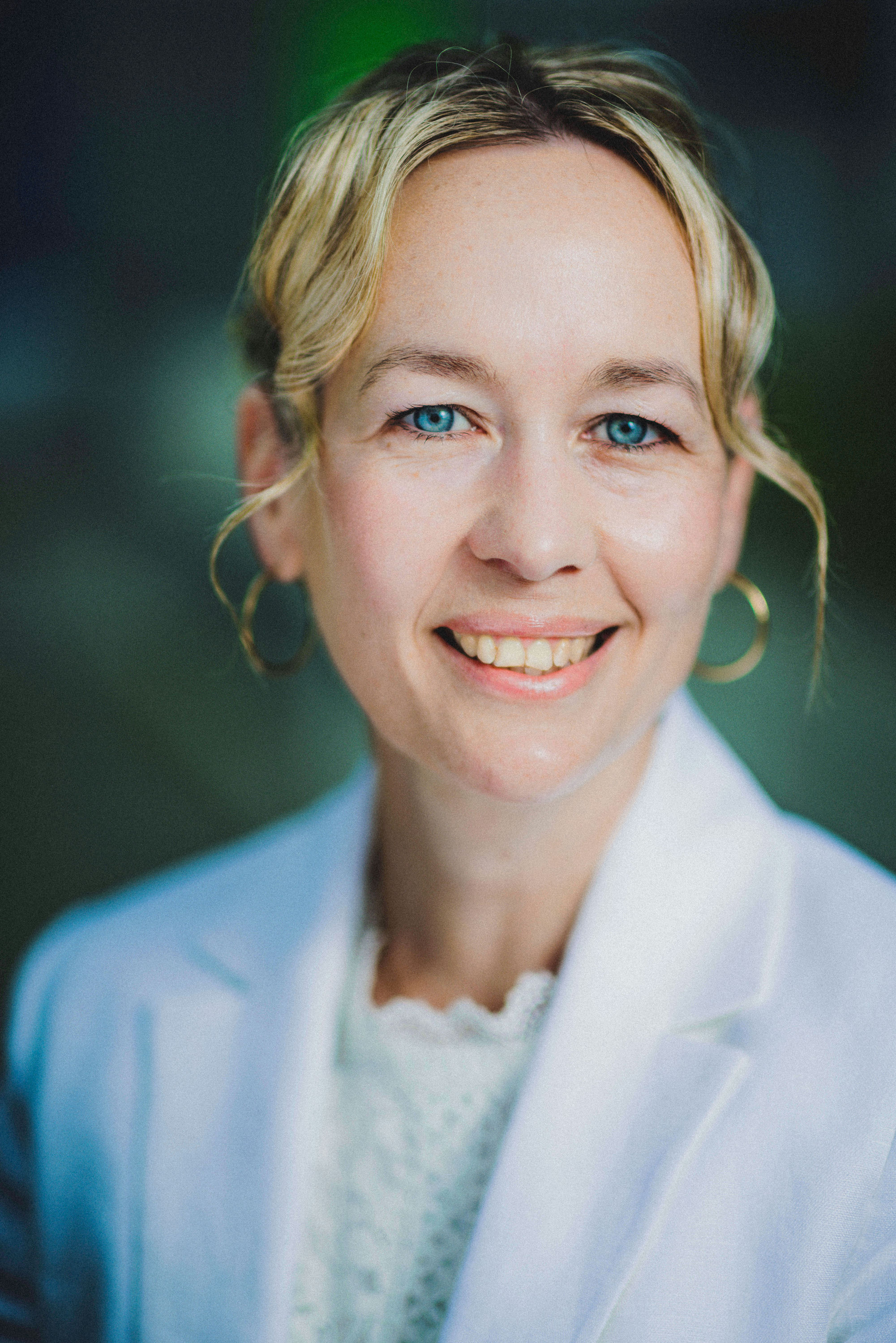 1ST ROW - Keynote Speaker Agentur