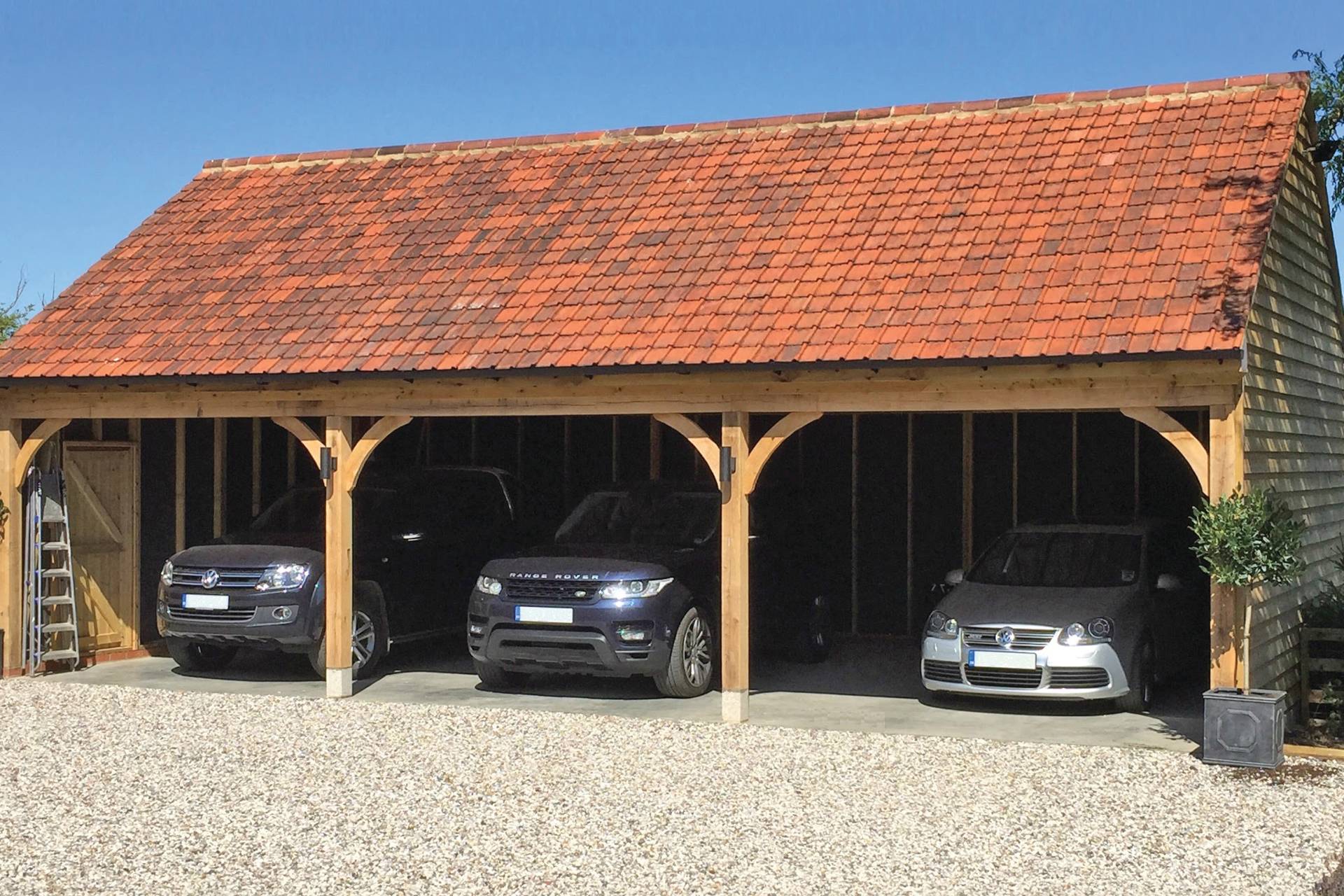 About Us | Chart Garages