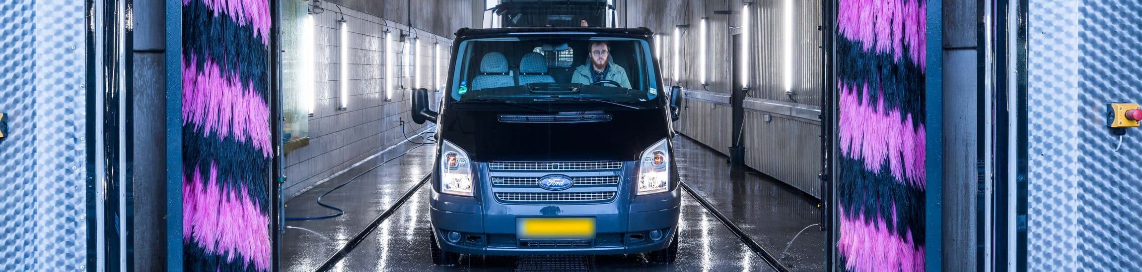 Hoe verlicht je een wasstraat? - Dat is TRILUX