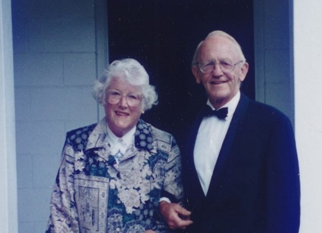 Professor Sir Graham (Mont) Liggins