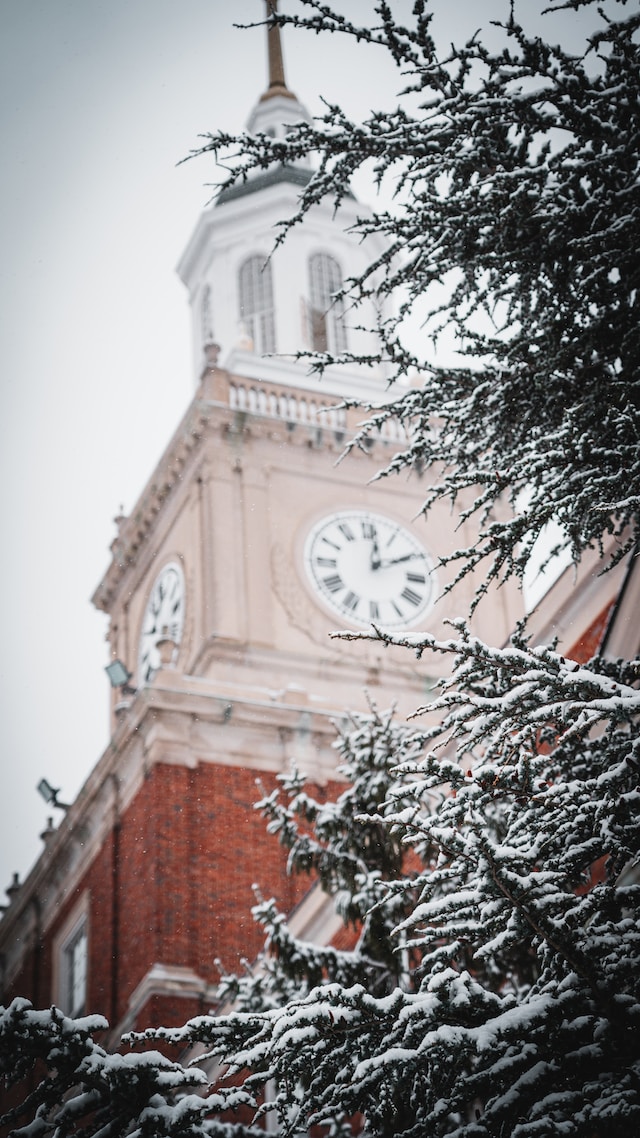 How to Get Into Howard University - Admission Requirements
