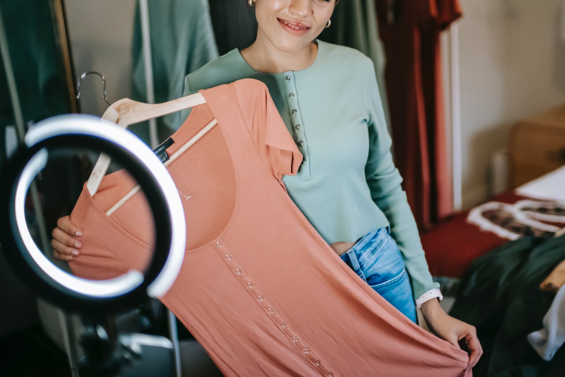 What Items Are Hard to Sell on Vinted - Zipsale