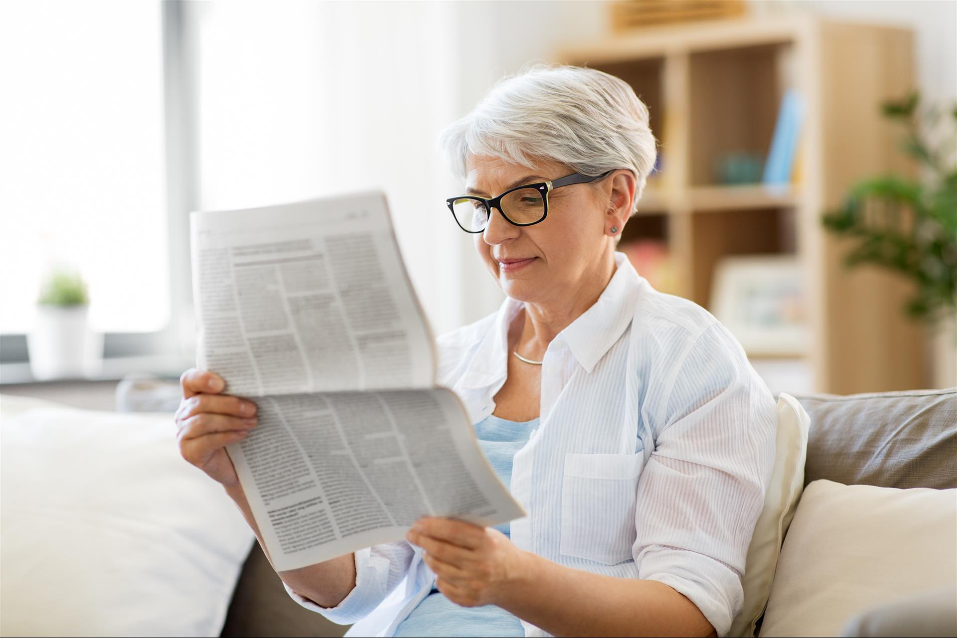 5 Ways for Seniors to Keep Up With Current Events