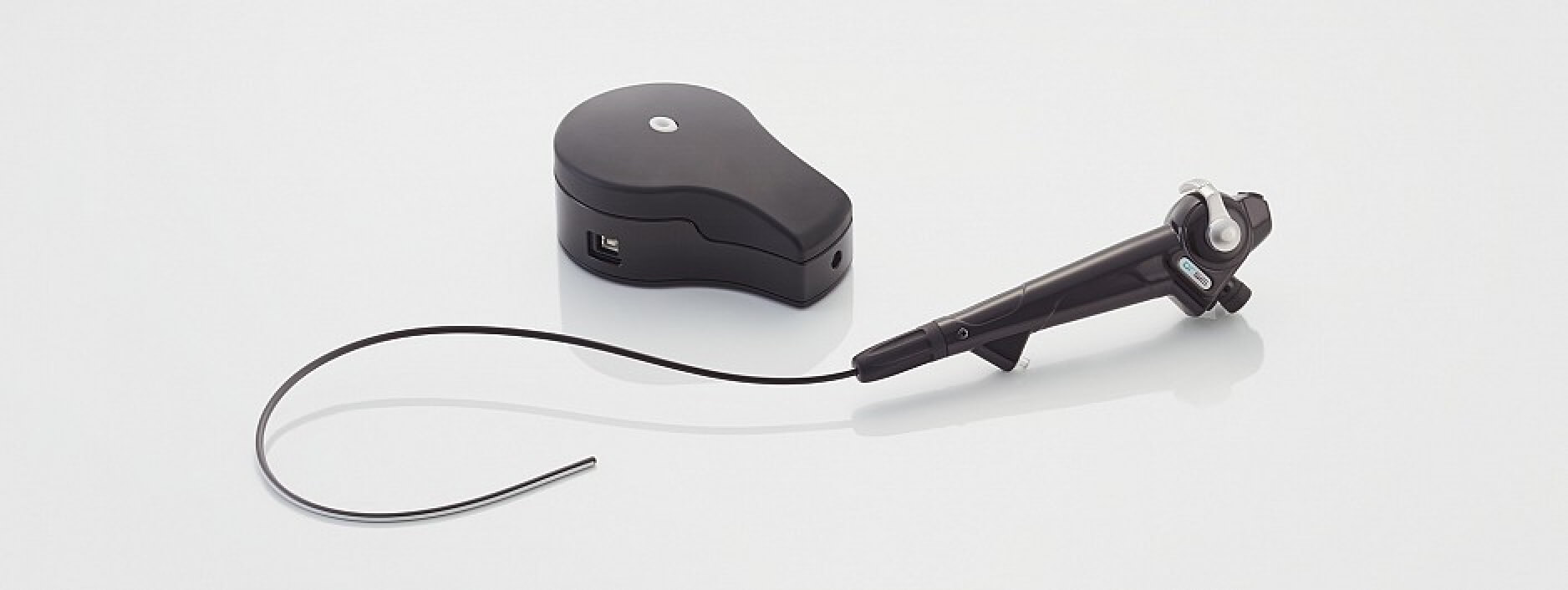 Small portable virtual bronchoscope trainer