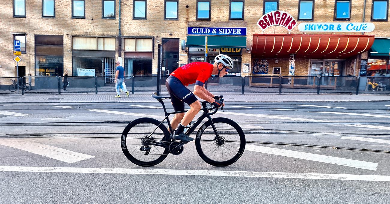 Best Bikes For Street Riding | PedalChef