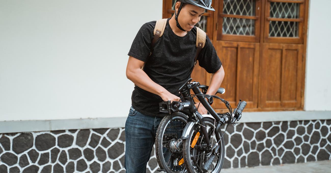 Should You Try Folding Bikes for Urban Commuting? Experts Explain What ...