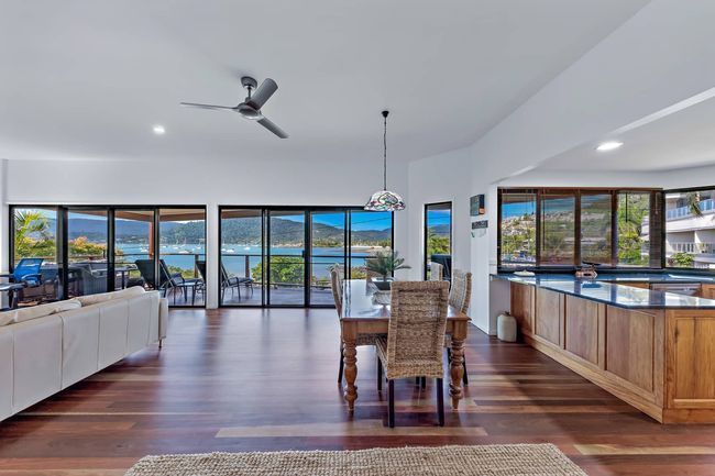 Places To Stay | Whitsundays Accommodation