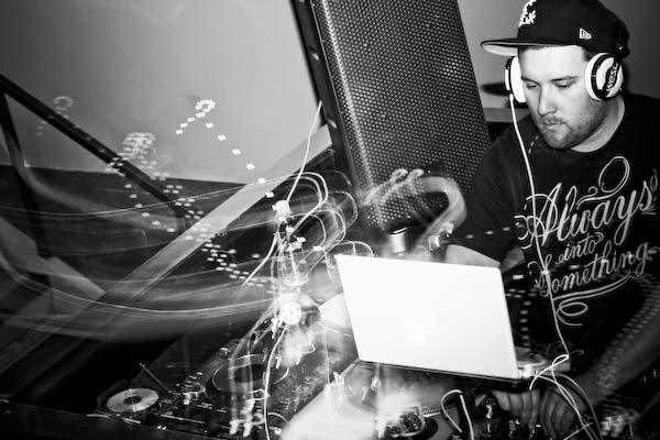 Introducing: Neoteric & his FABRICLIVE promo mix | fabric London