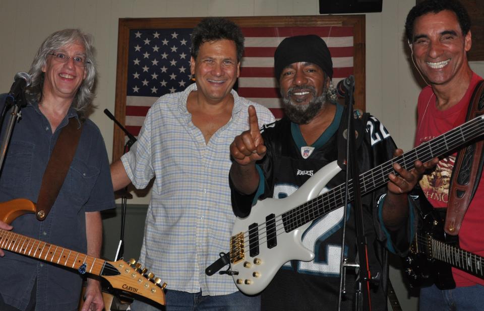 Crossroads Band | Lee's Landing Dock Bar