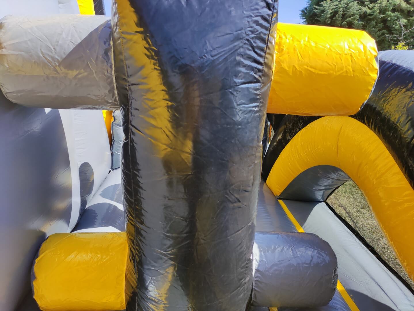 Xtreme II Obstacle Course | The Bouncy Castle Company
