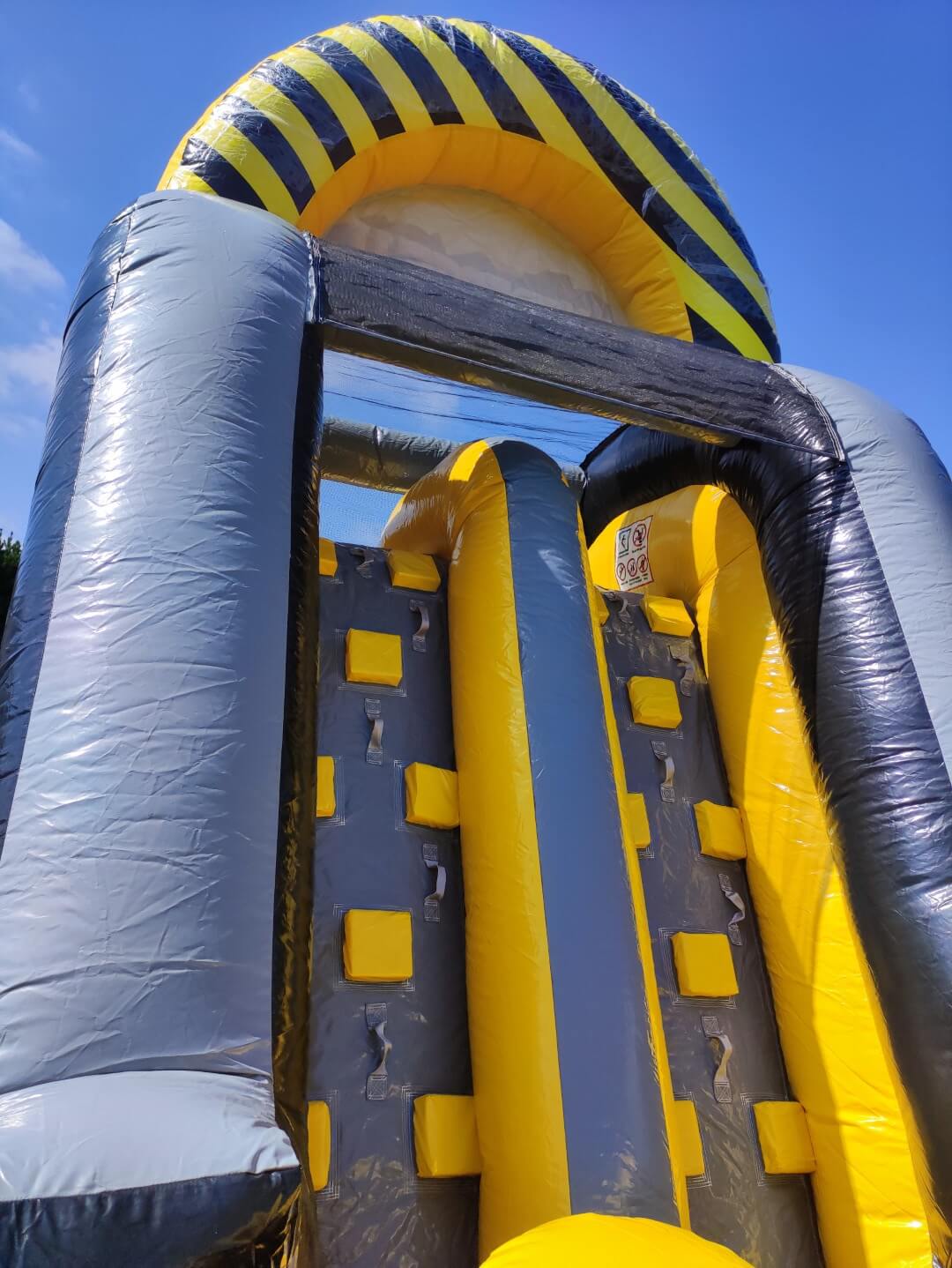 Xtreme II Obstacle Course | The Bouncy Castle Company