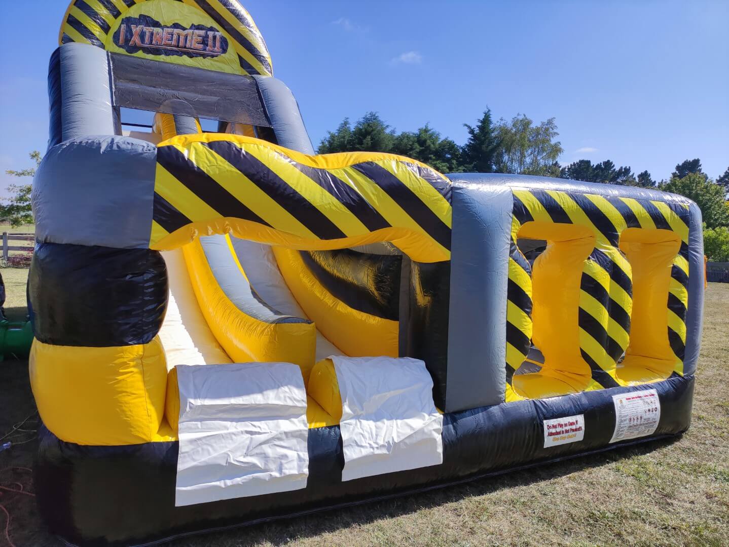 Xtreme II Obstacle Course | The Bouncy Castle Company