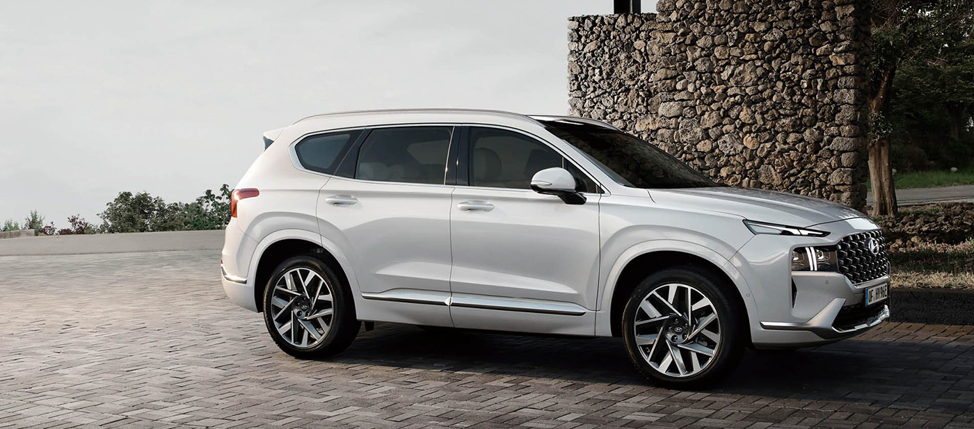 Hyundai Unveils the Santa Fe Calligraphy in New Zealand | Ebbett