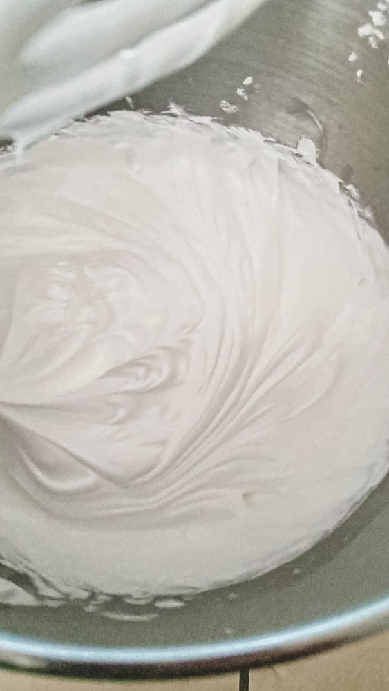 Royal Icing with Meringue Powder