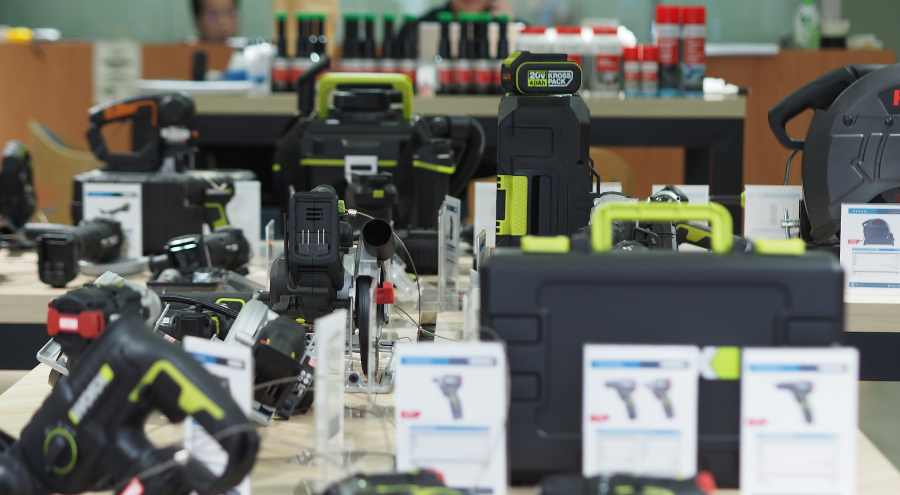 Wo Lee Group Holdings