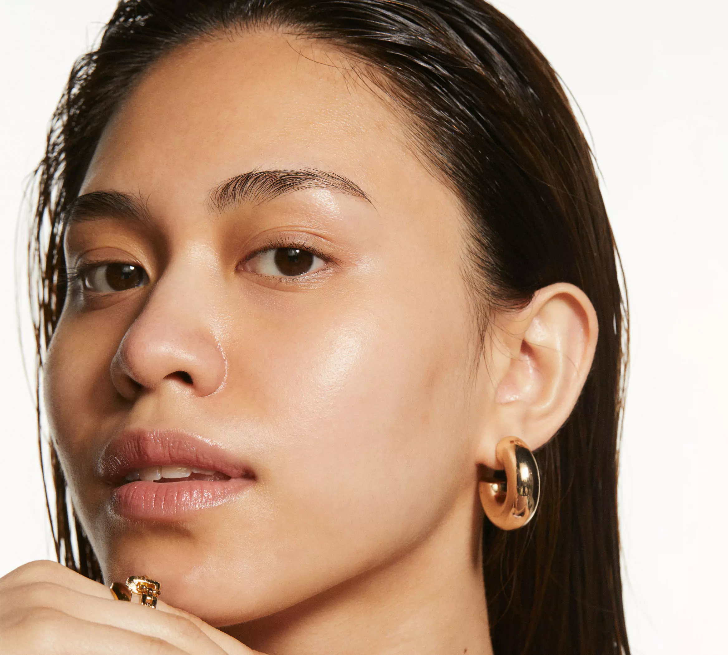 An Expert's View On Hair Slugging: The New Hair Care Trend - Tira