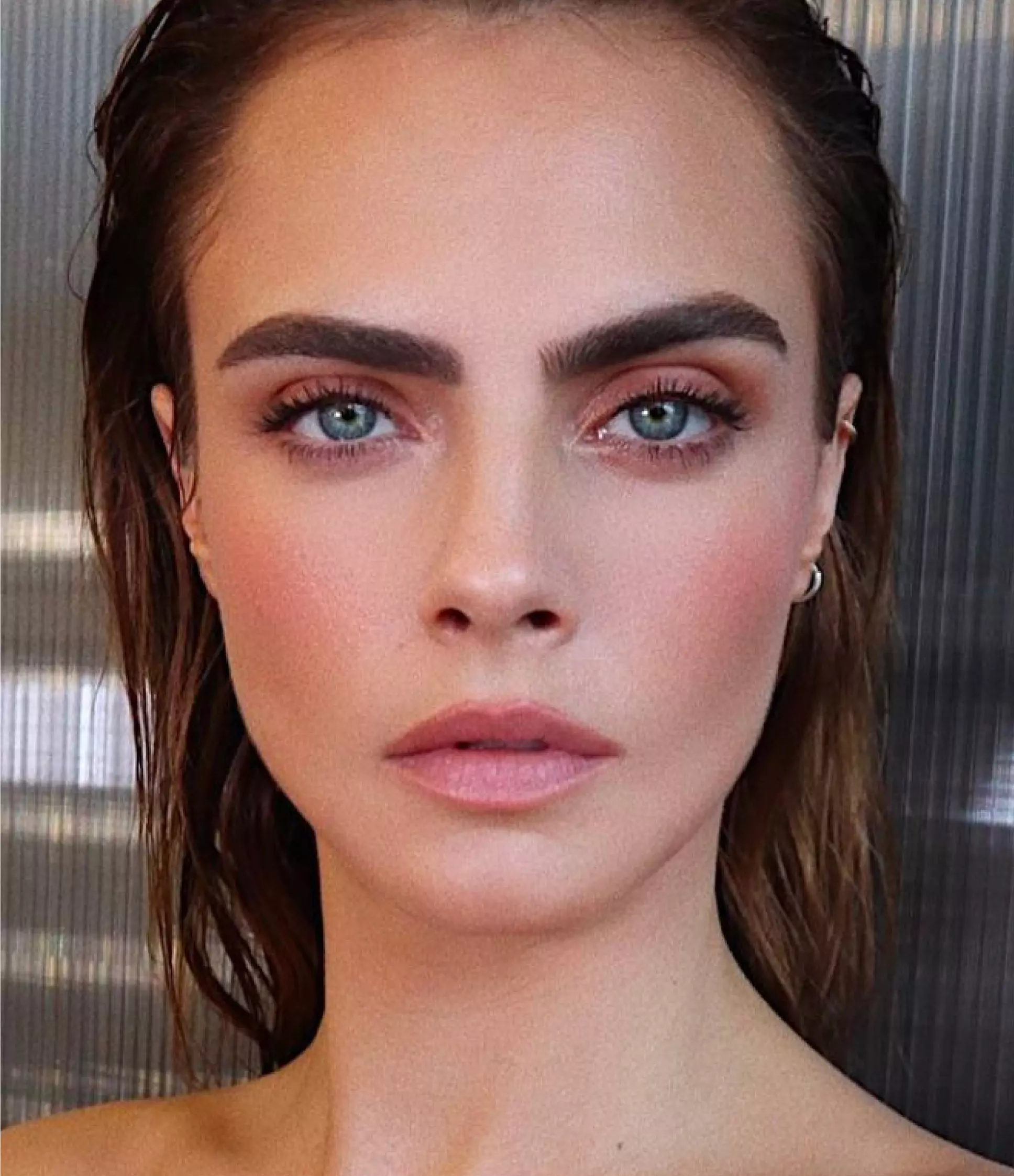 8 Simple Yet Effective Tips To Enhance Your Eyebrows - Tira