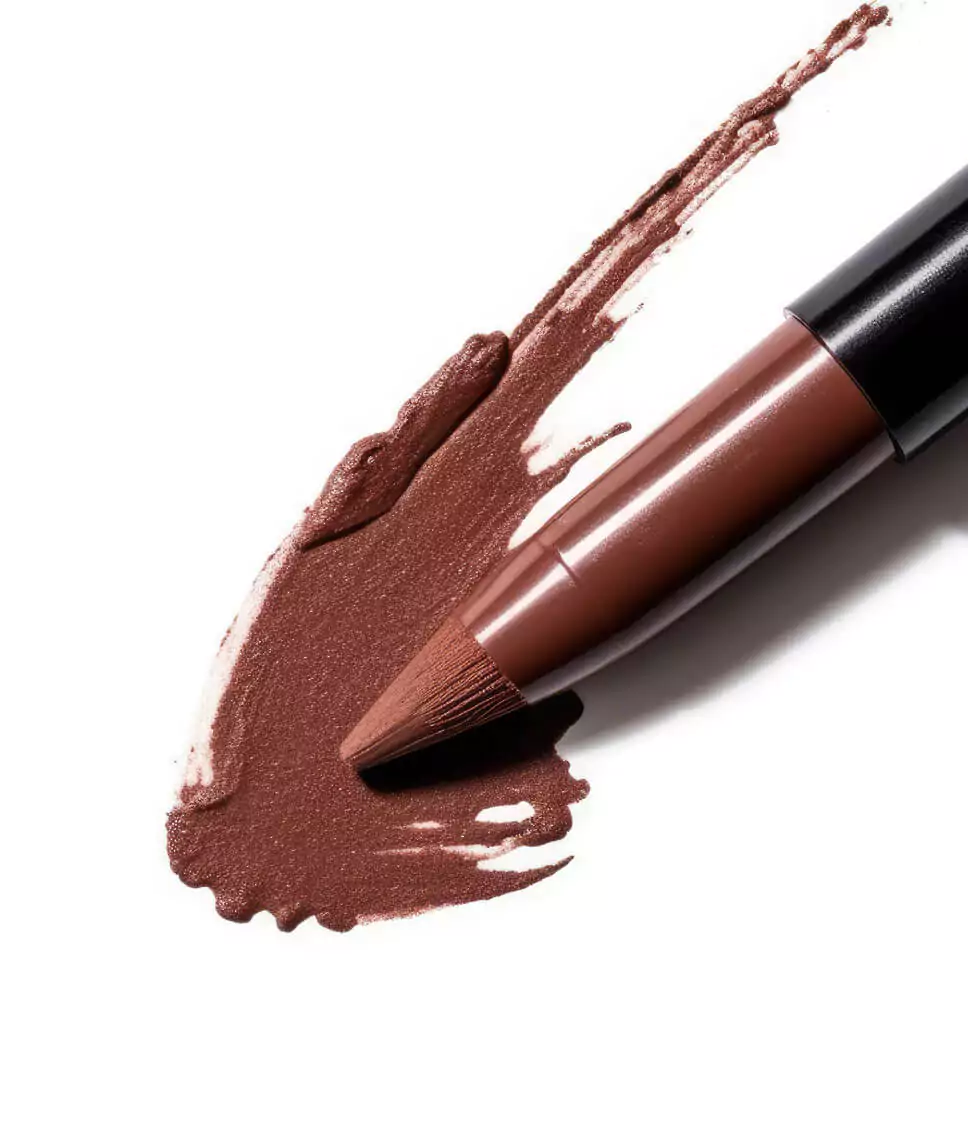 An easy guide to match your lip liner and lipstick