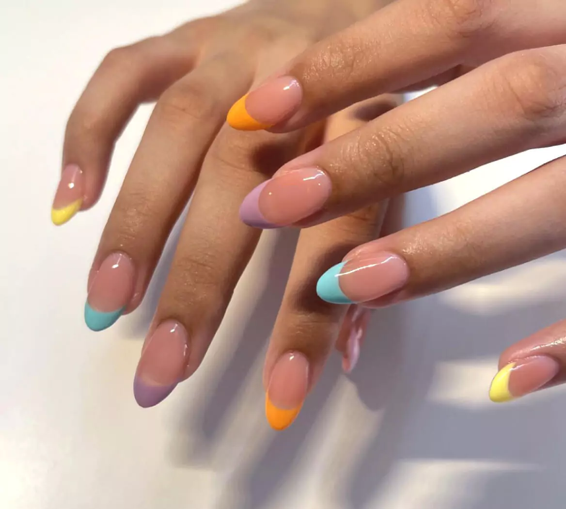 7 Mani-Pedi Colour Combinations That Work Well Together
