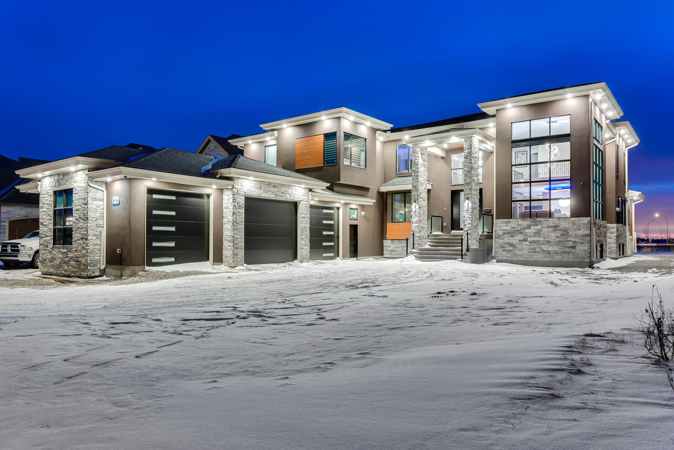 Twenty First Century Homes: Calgary New Home Builder