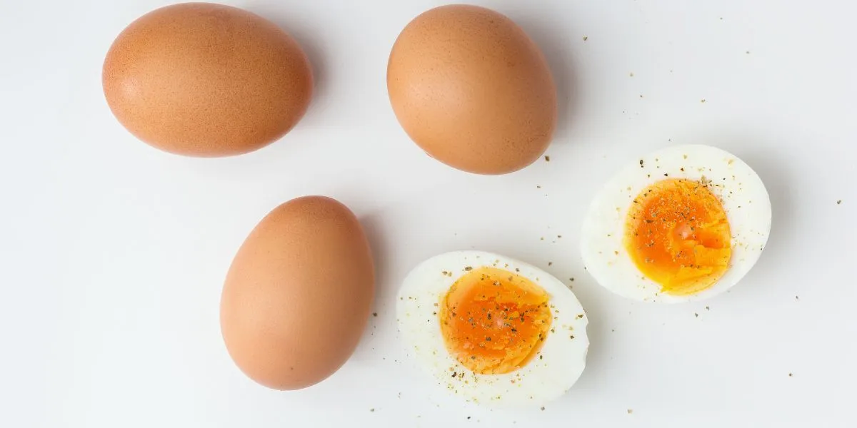 15 Best Snacks for Crohn's Disease from an IBD Dietitian