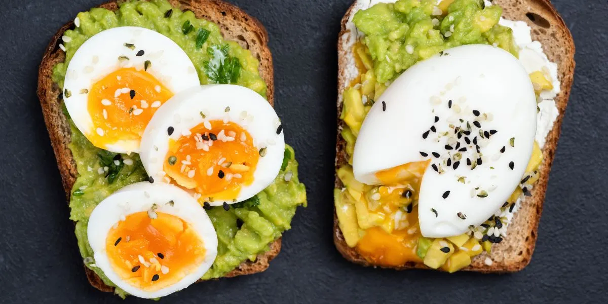 15 Best Snacks for Crohn's Disease from an IBD Dietitian