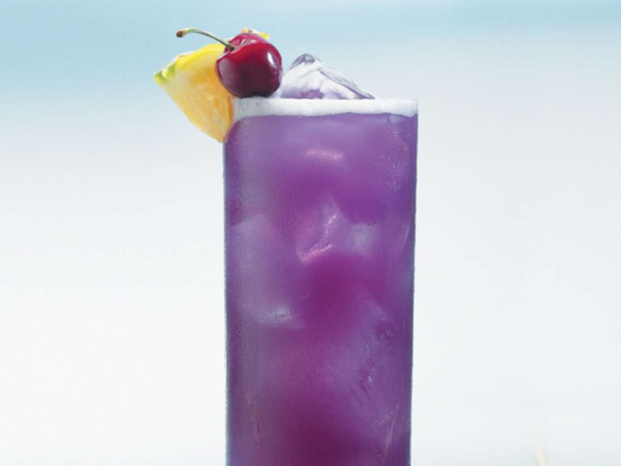 POM Beach | POM Wonderful