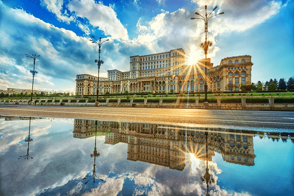 Understanding Labor and Employment Laws in Romania | Skuad