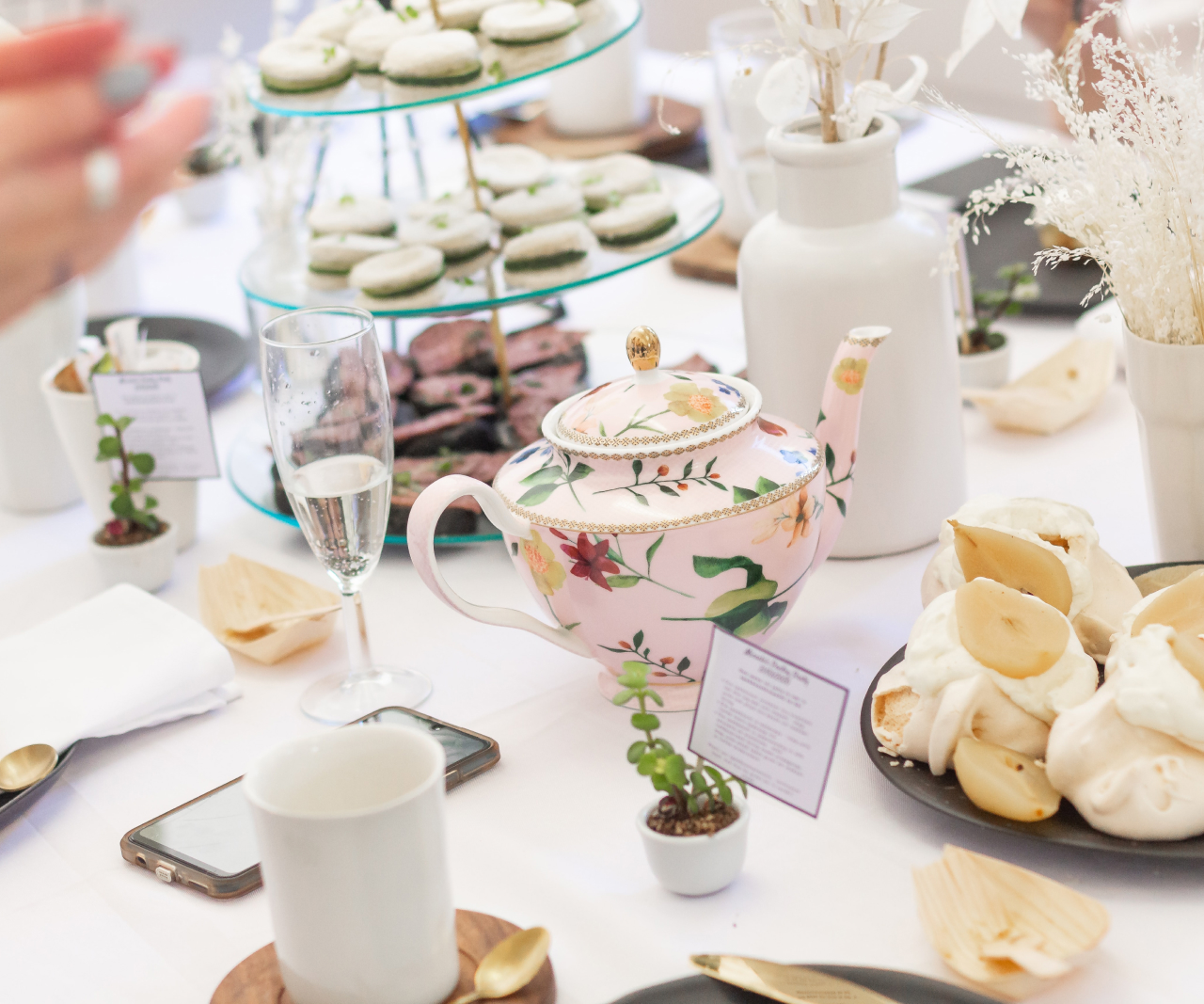 How to Host a Delightful Tea Party | Evite