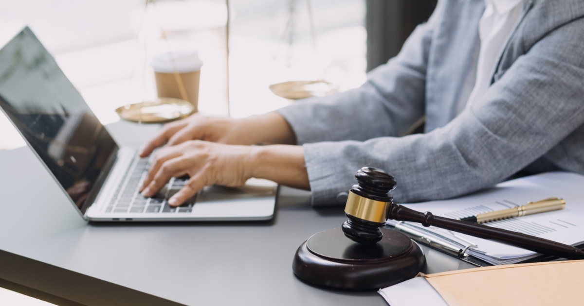 The Best Practices and Strategies For Drafting Compelling Contract ...