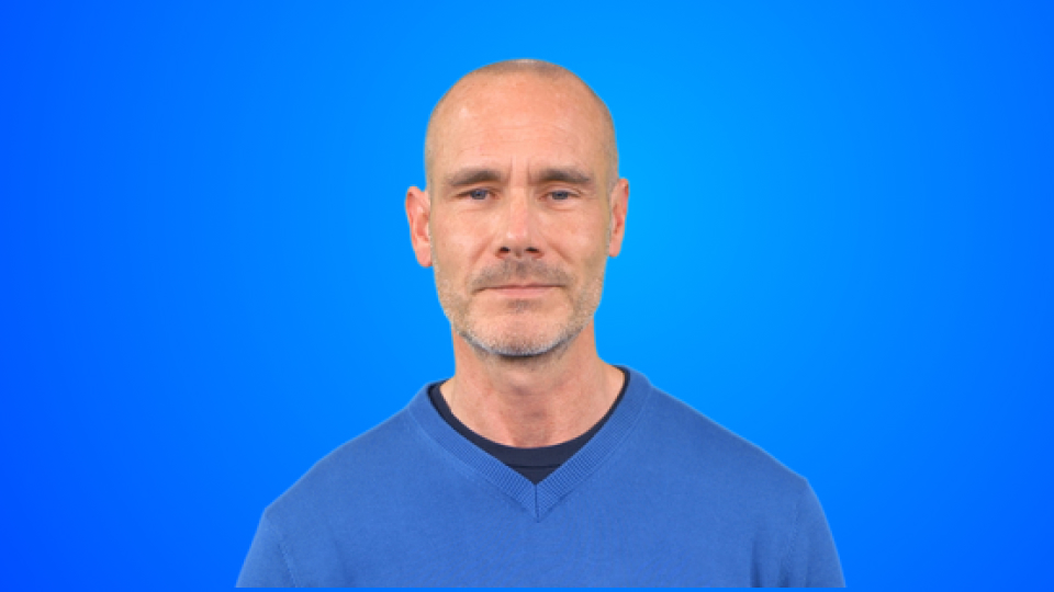 Create a Voice Avatar for Videos in Just 5 Minutes | Synthesia