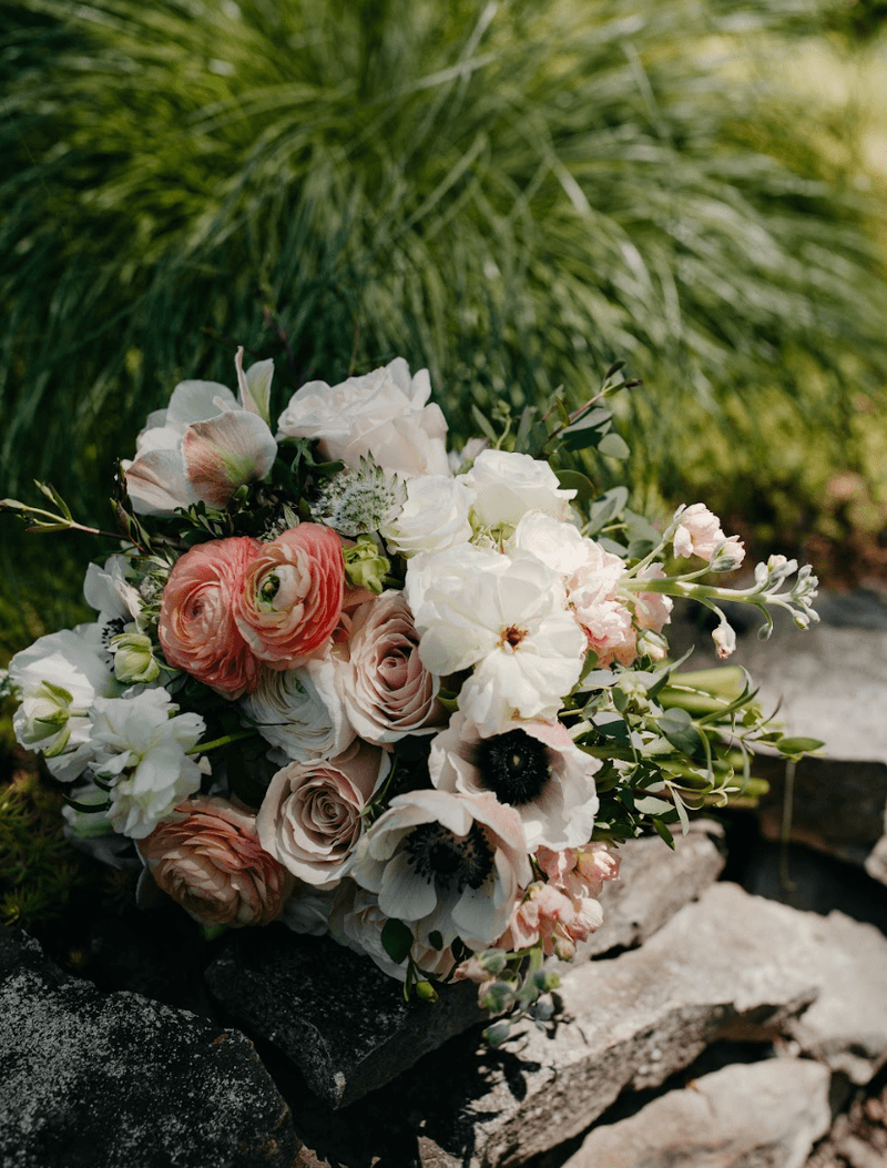 Subtle Blush Color Palette Inspiration for Wedding Flowers