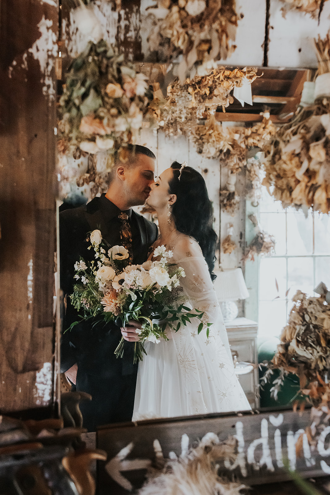Real Poppy Weddings | Poppy Flowers