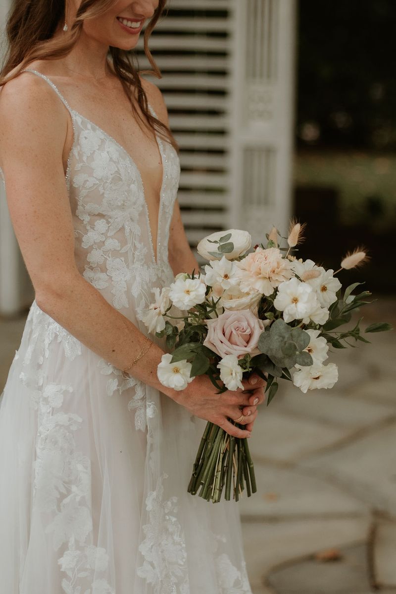 Poppy Flowers: Ethically-Grown Wedding Flowers You'll Love