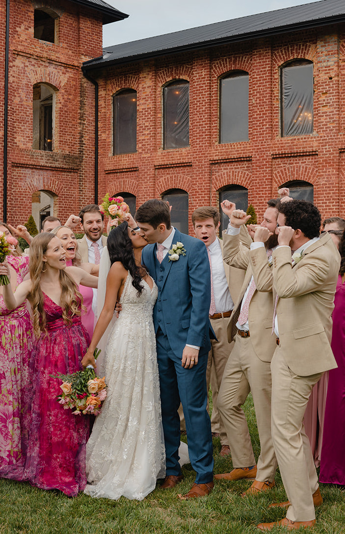 Real Poppy Weddings | Poppy Flowers