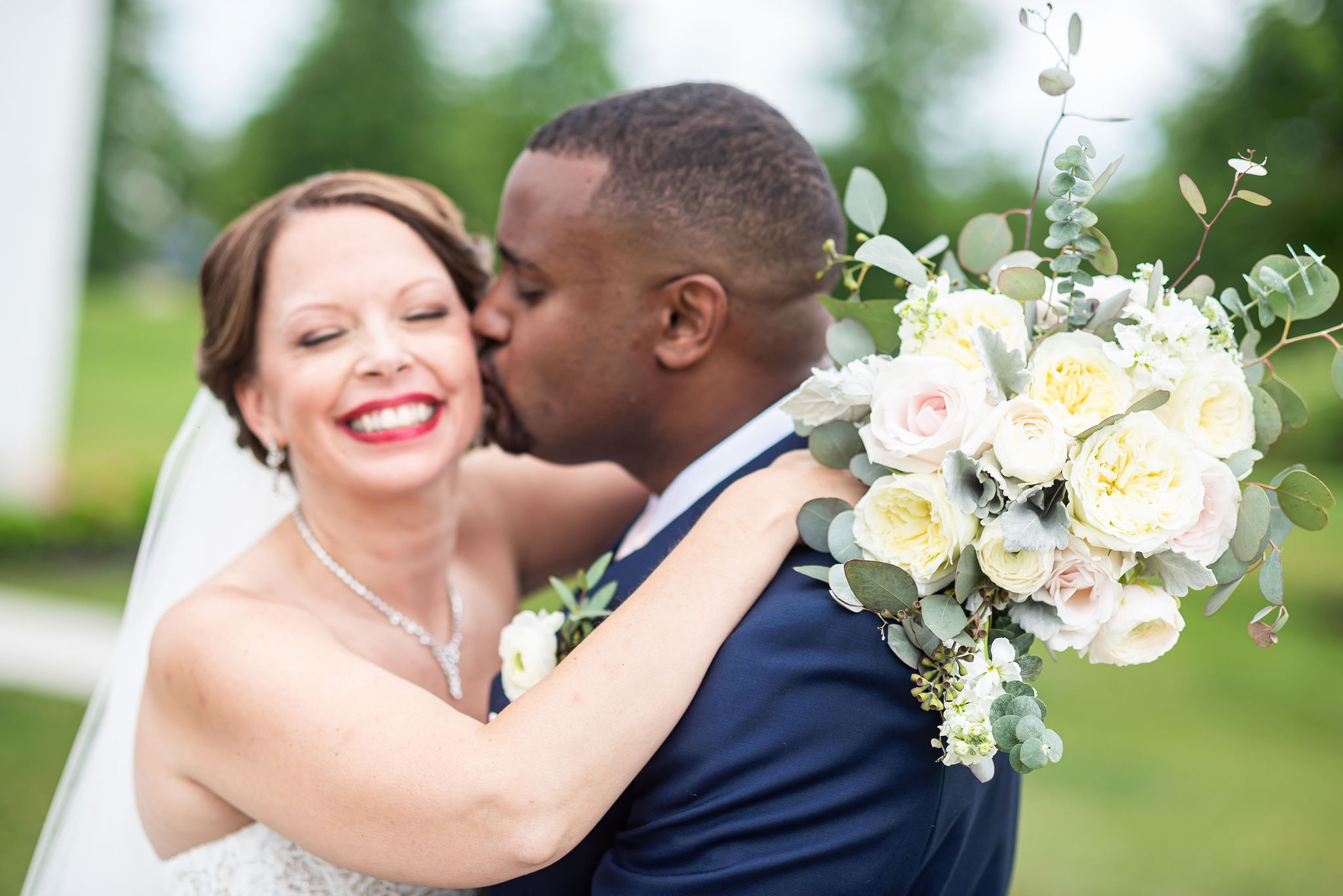 Poppy Flowers Real Wedding: Angie + Justin