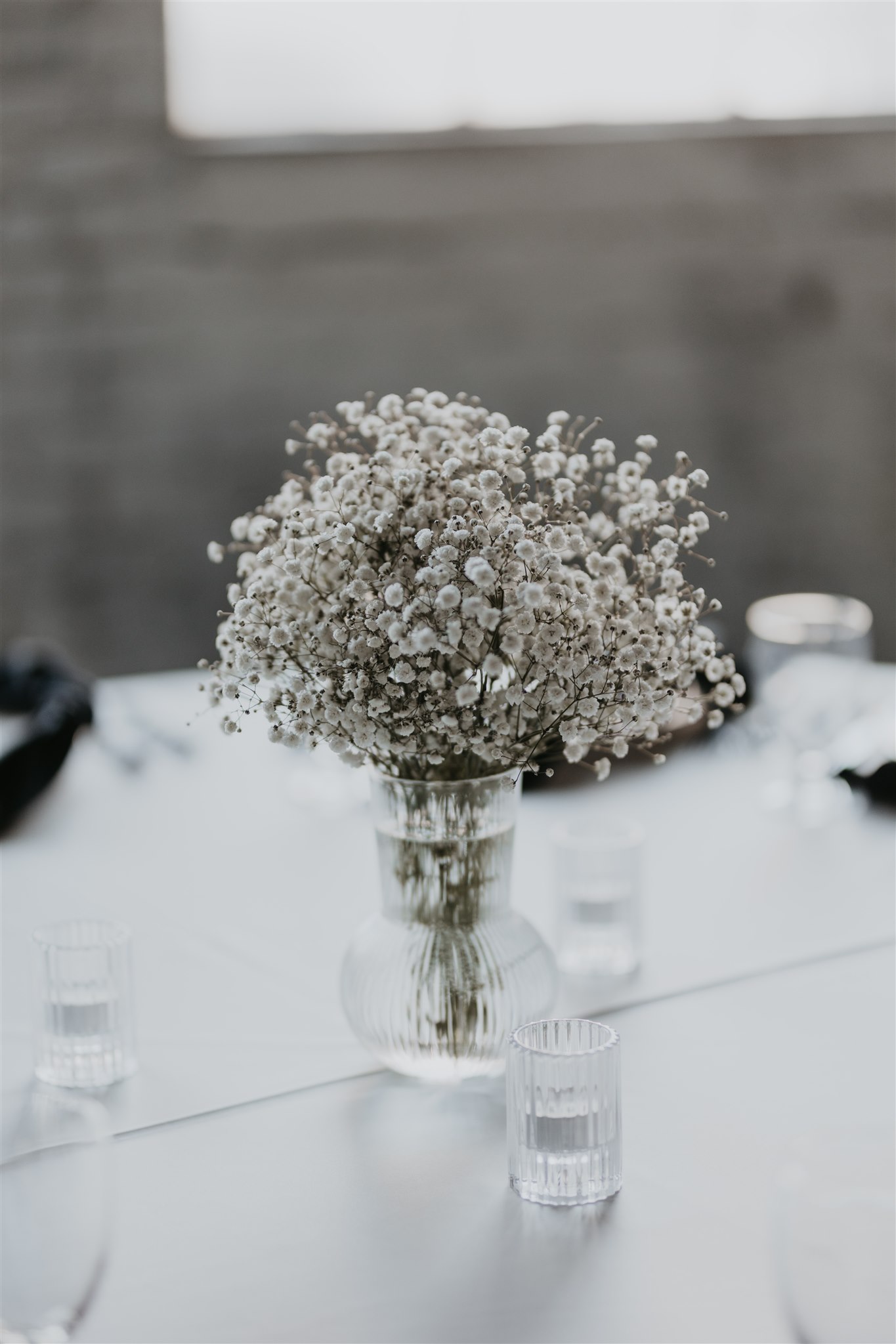 Elegant White Color Palette Inspiration for Wedding Flowers