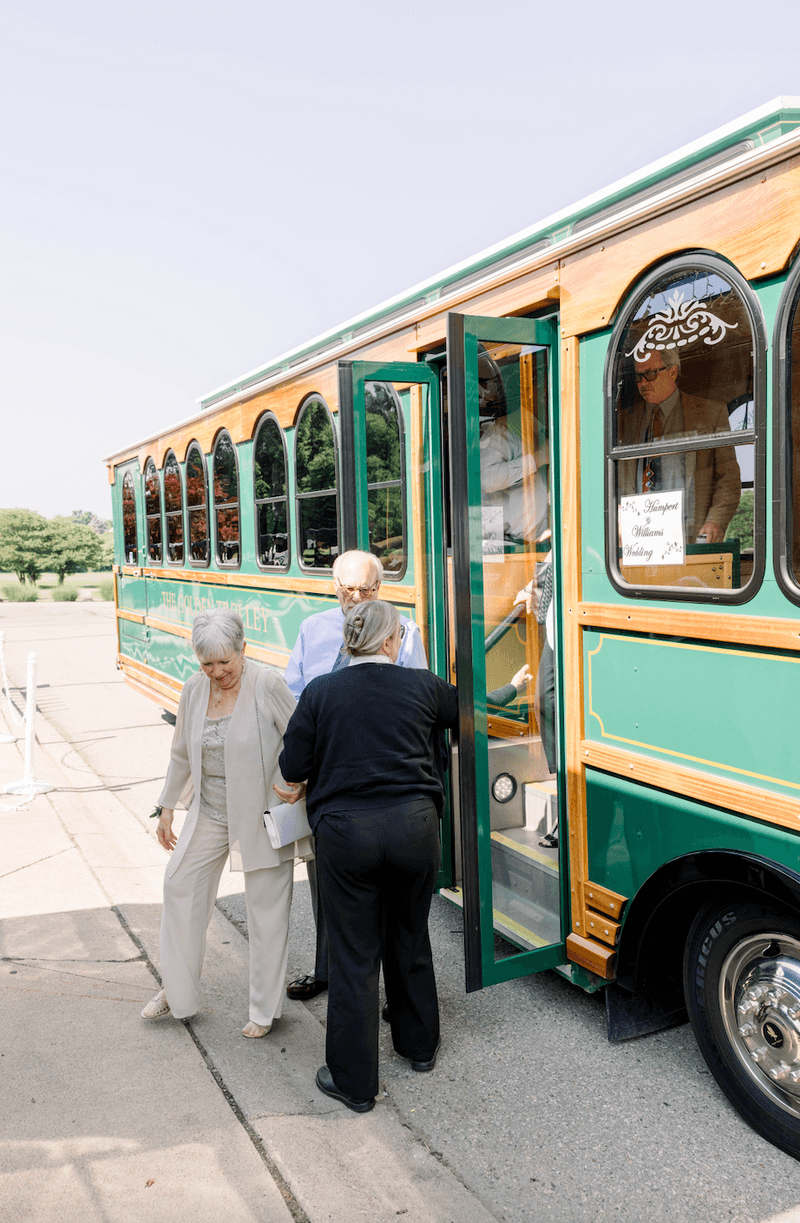 Emily + Jake | Poppy Flowers