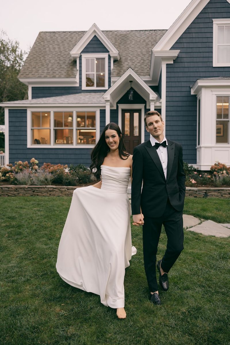 Poppy Flowers Real Wedding: Madeline + Connor