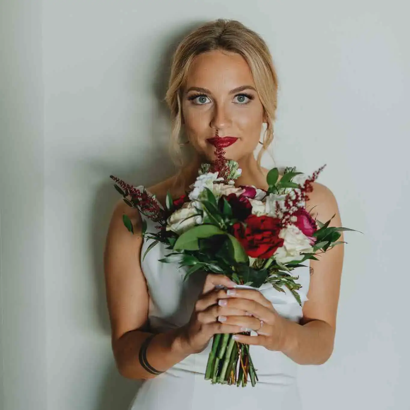 A Guide To Selecting The Right Blooms For Your Big Day