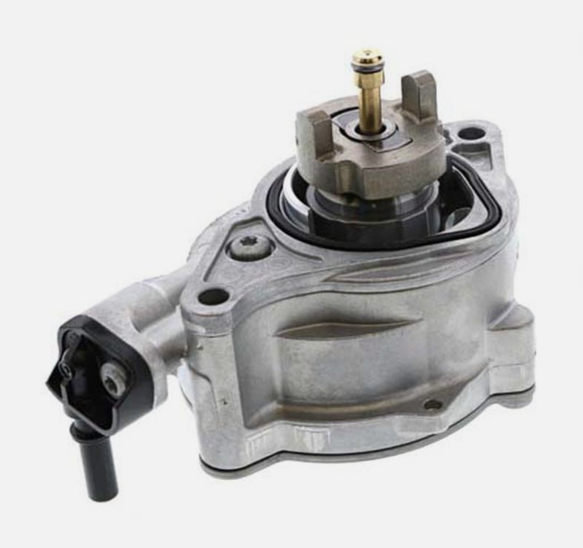 LR082226 | Brake Vacuum Pump | 2010 & Up