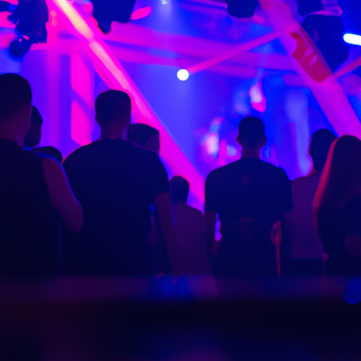 How do I create a safe and orderly line for guests at a restaurant?