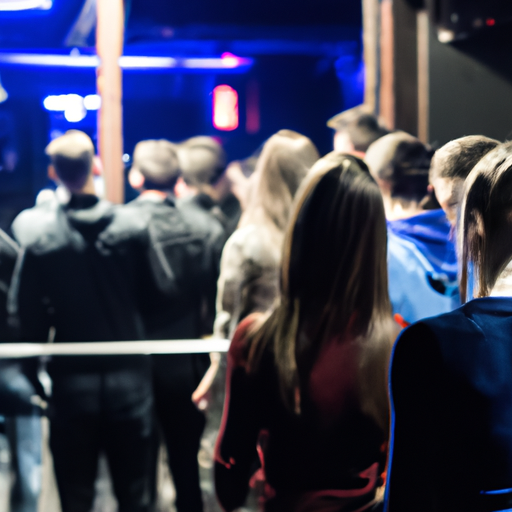 What are some tips for creating a safe and organized queue for guests ...