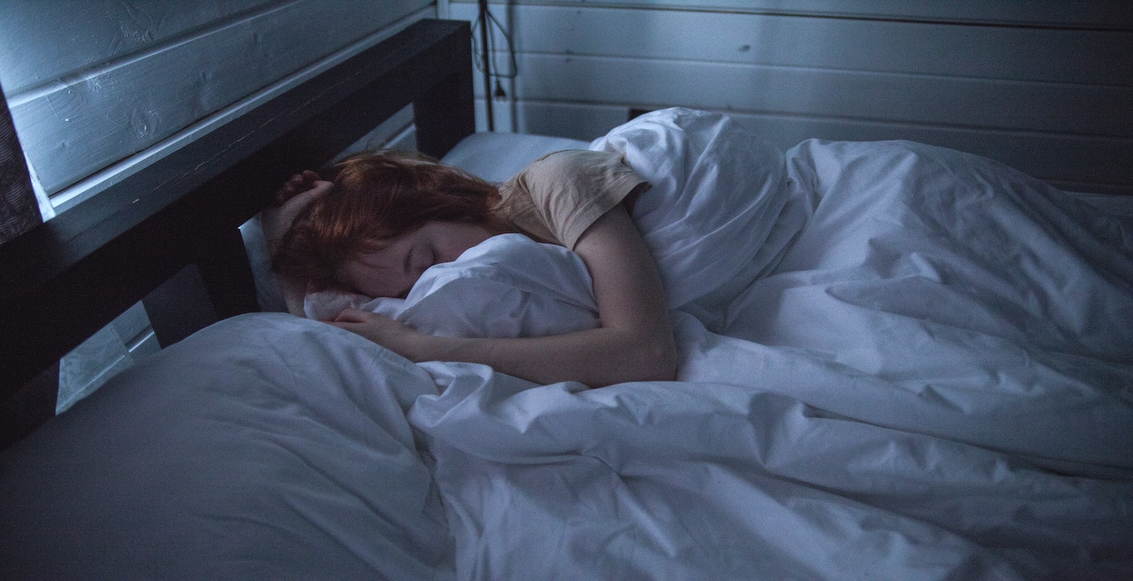 Get a Good Night's Sleep: The Science Behind Mid-Night Awakening