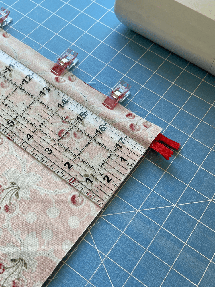 Making An Easy-As-Pie Quilted Makeup Bag: Tutorial + Beginner Sewing Tips