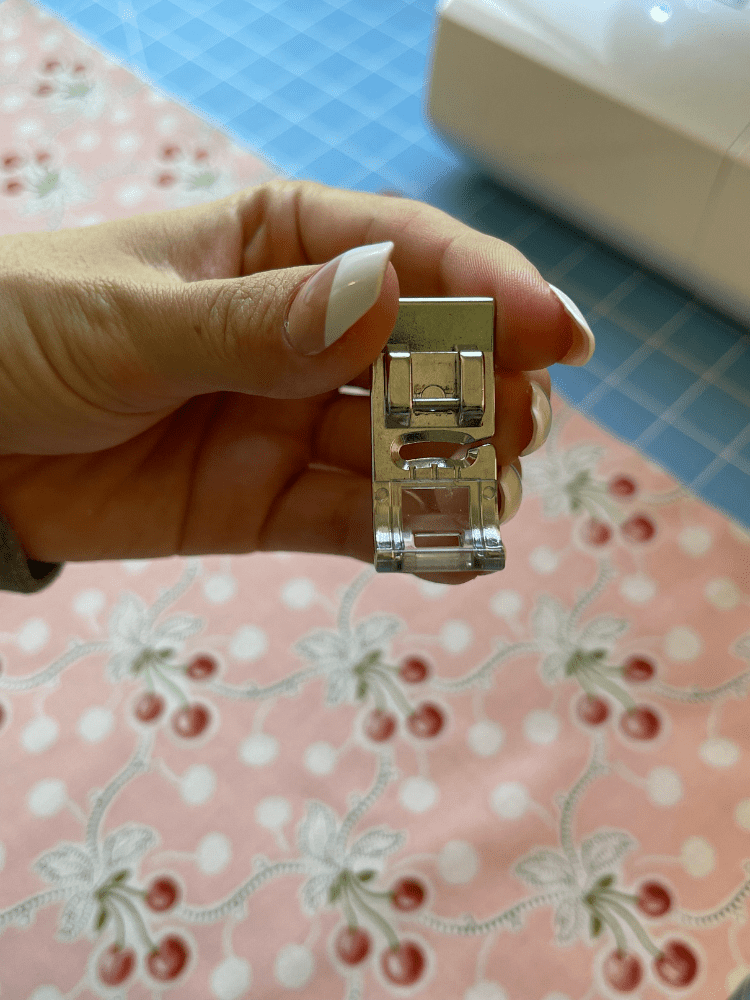 Making An Easy-As-Pie Quilted Makeup Bag: Tutorial + Beginner Sewing Tips