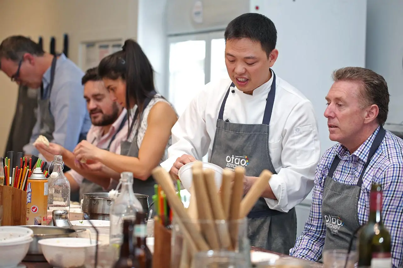 Team-Bonding Activities for Your Employees｜Team-Out