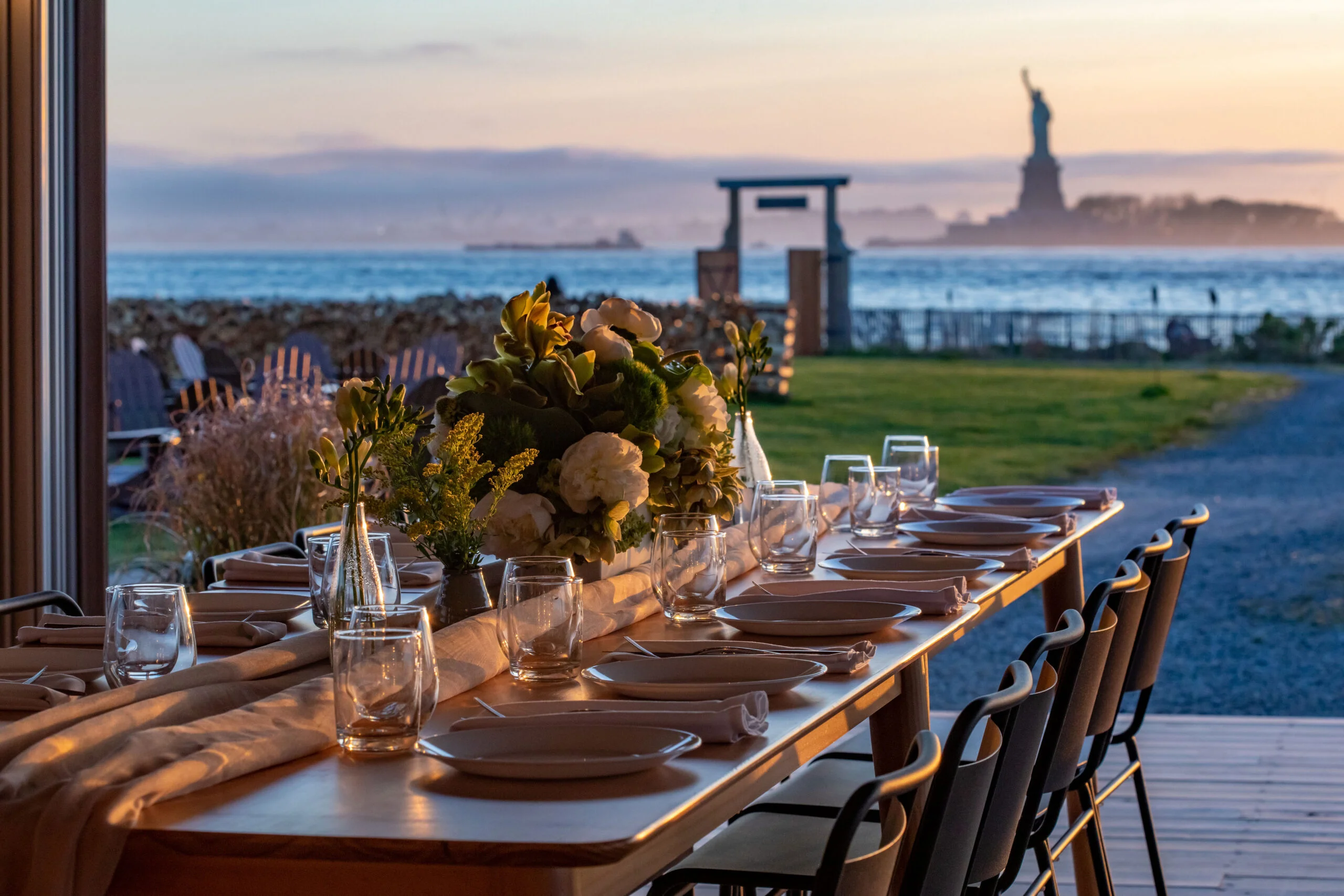 Retreat in NYC: Unforgettable Offsite Experience | TeamOut