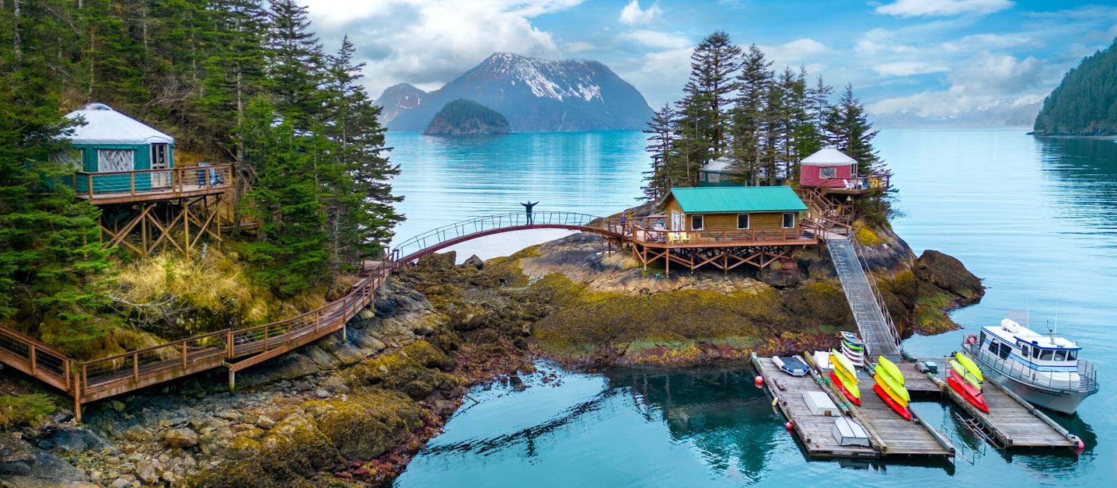 7 Stunning Corporate Retreat Locations Perfect For Small Groups